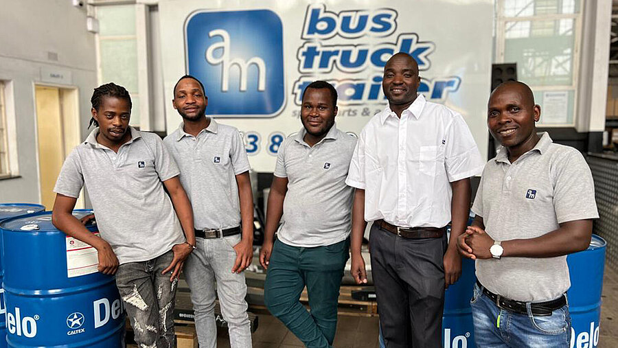 AM Bus & Truck